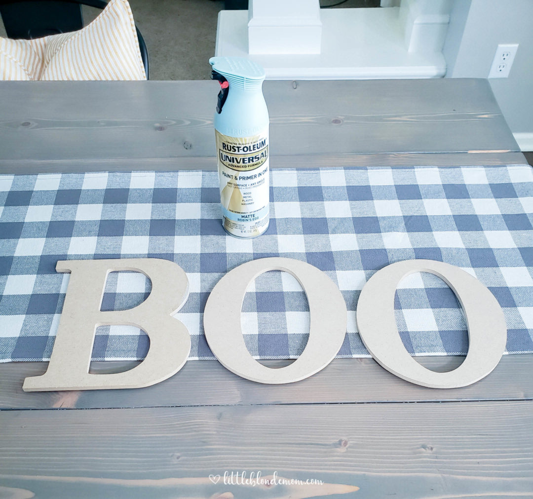 Easy "Boo" Front Door Sign - little blonde mom